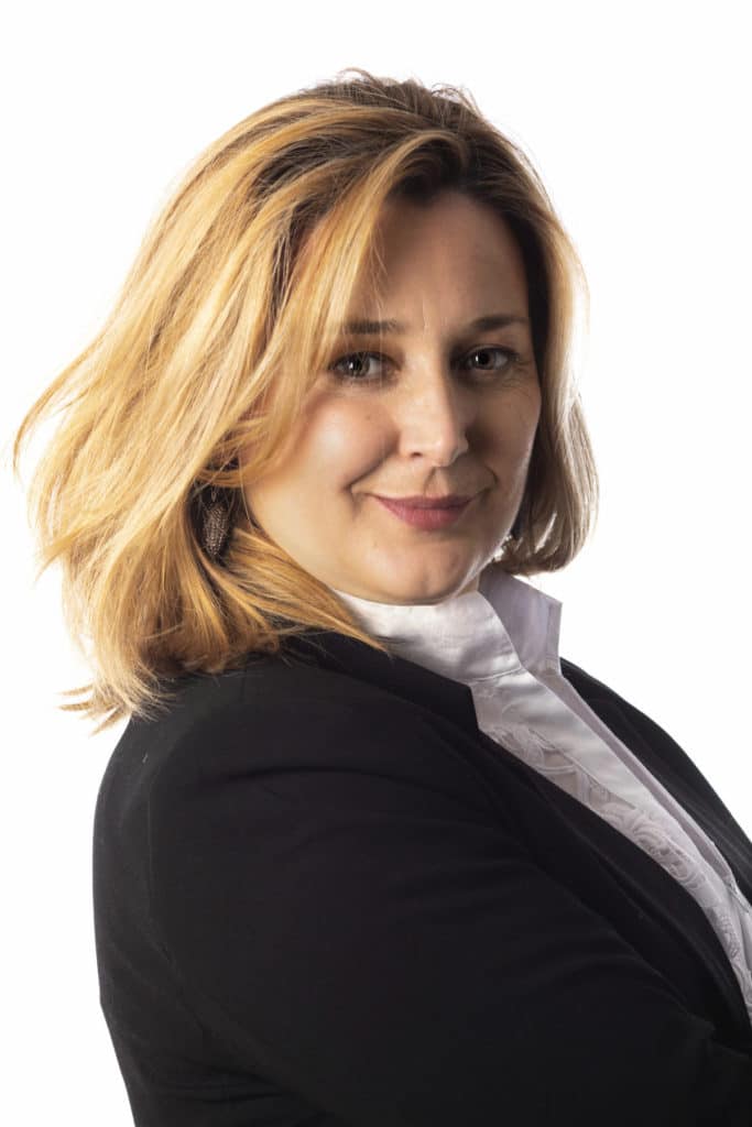 Intervju Ivana Bašić: Liječenje knjigom